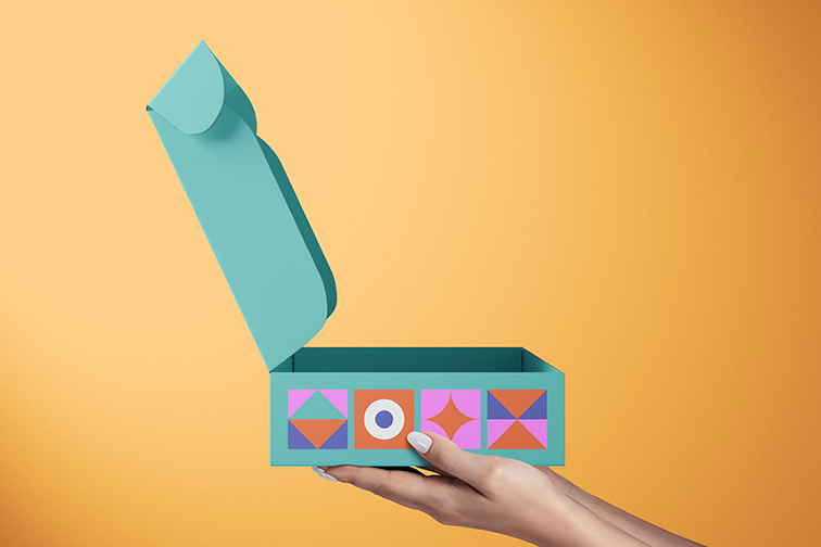 Paquete de Mockups de Cajas de Colores | Renderforest