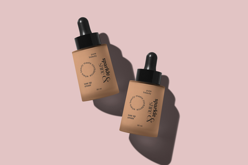 Makeup Essentials Mockup Kit | Renderforest